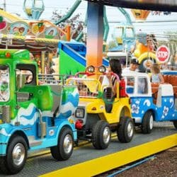 NYC Race in Adventureland | Amusementparks USA.com